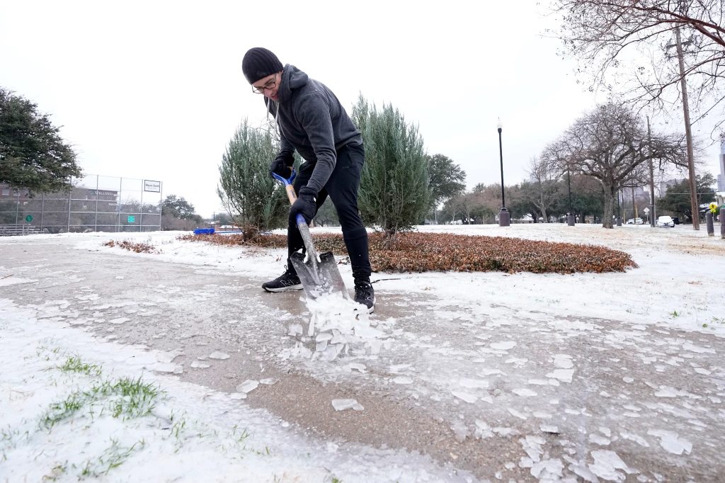 AccuWeather’s advance warning helps businesses better prepare for a ...